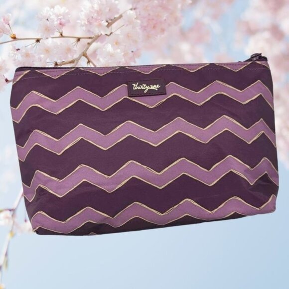 thirty-one | Bags | Thirty One Medium Thermal Zipper Pouch Plum Chevron ...